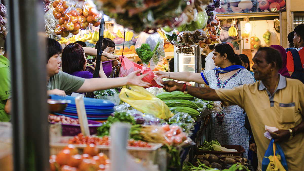 How Much Can You Save Going to a Wet Market? - The Simple Sum Singapore